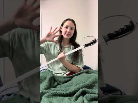 Step 5 on how to tape a lovely Sabre! - YouTube