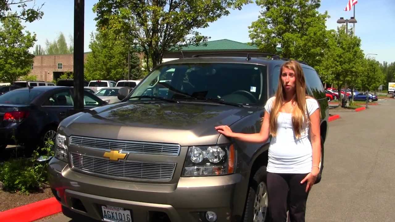 Virtual Walk Around Tour of a 2012 Chevy Suburban at Michaels Chevrolet ...
