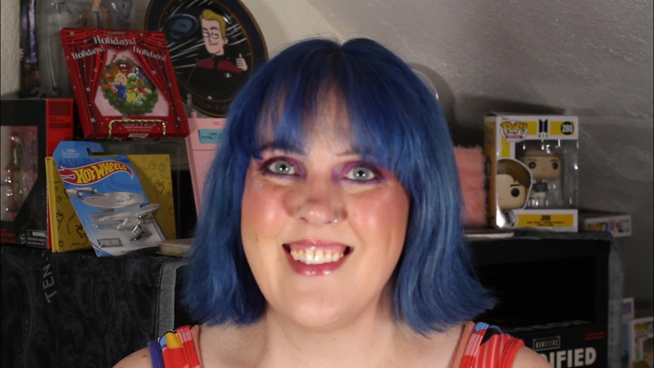 Makeup & Musings Ep. 1- Not losing friends over an election is a ...