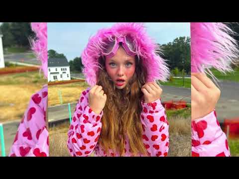Zoe Colletti..Biography | Plus SizeModel | Curvy Instagram Stars | FashionCelebrity Wiki.