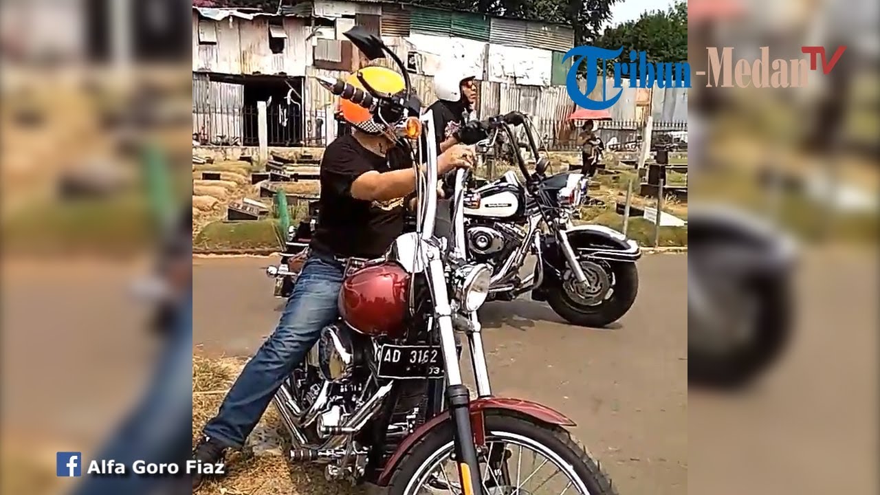 Pengendara Moge Antarkan Istri INDRO WARKOP ke Pemakaman - YouTube