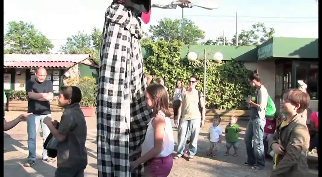 SOS Party in tour - YouTube