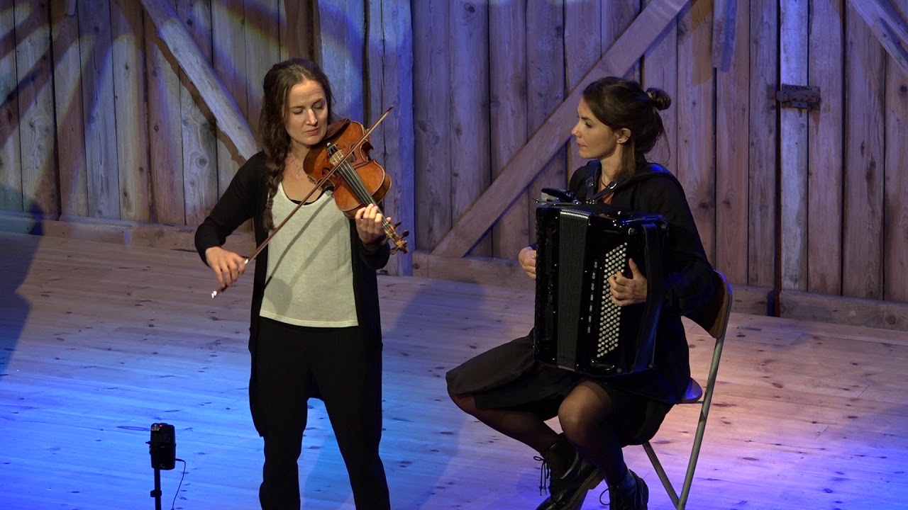 Lisas - Långbacka & Rydberg at Tagaborg - YouTube