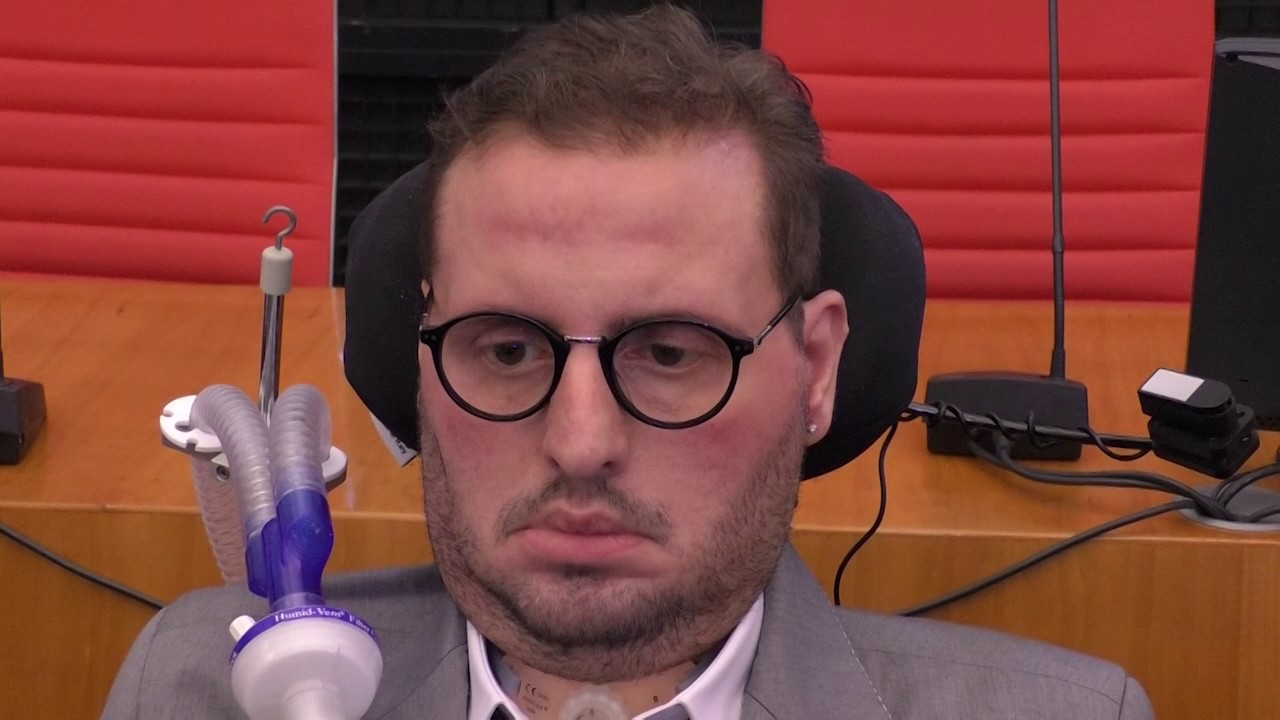 La Sla gli ha tolto le parole, Antonio Tessitore presenta il secondo ...