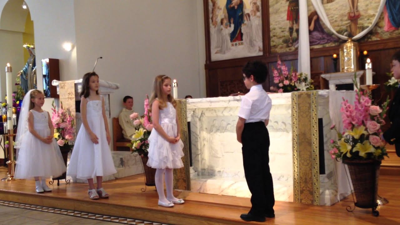 Magnificat 2nd grade first communion - YouTube