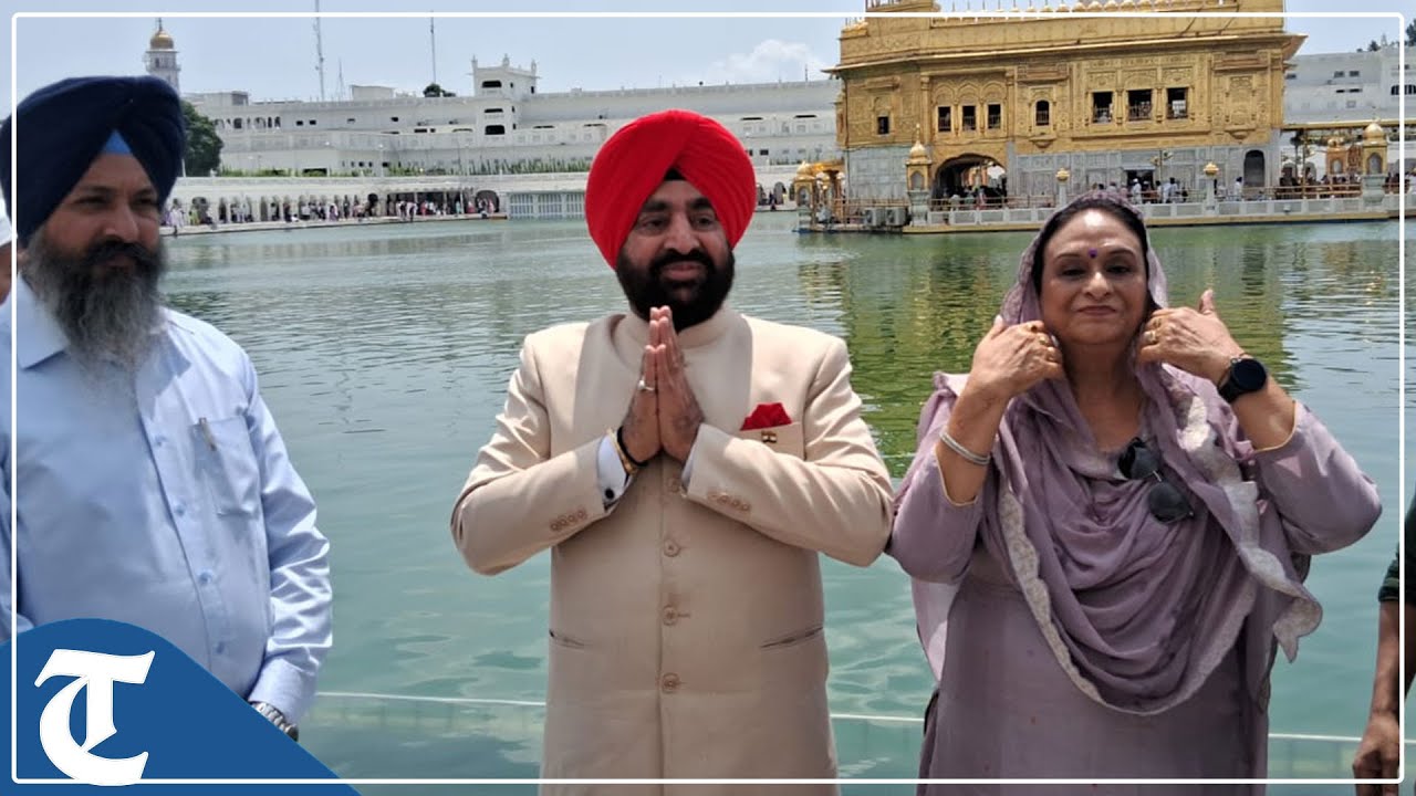 Uttarakhand Governor Lt Gen (Retd) Gurmit Singh, family pay obeisance ...