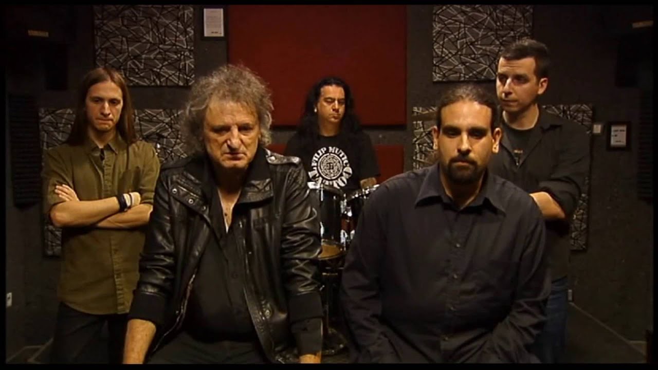 Kraljevski apartman u emisiji "Bunt" (RTS2) - YouTube