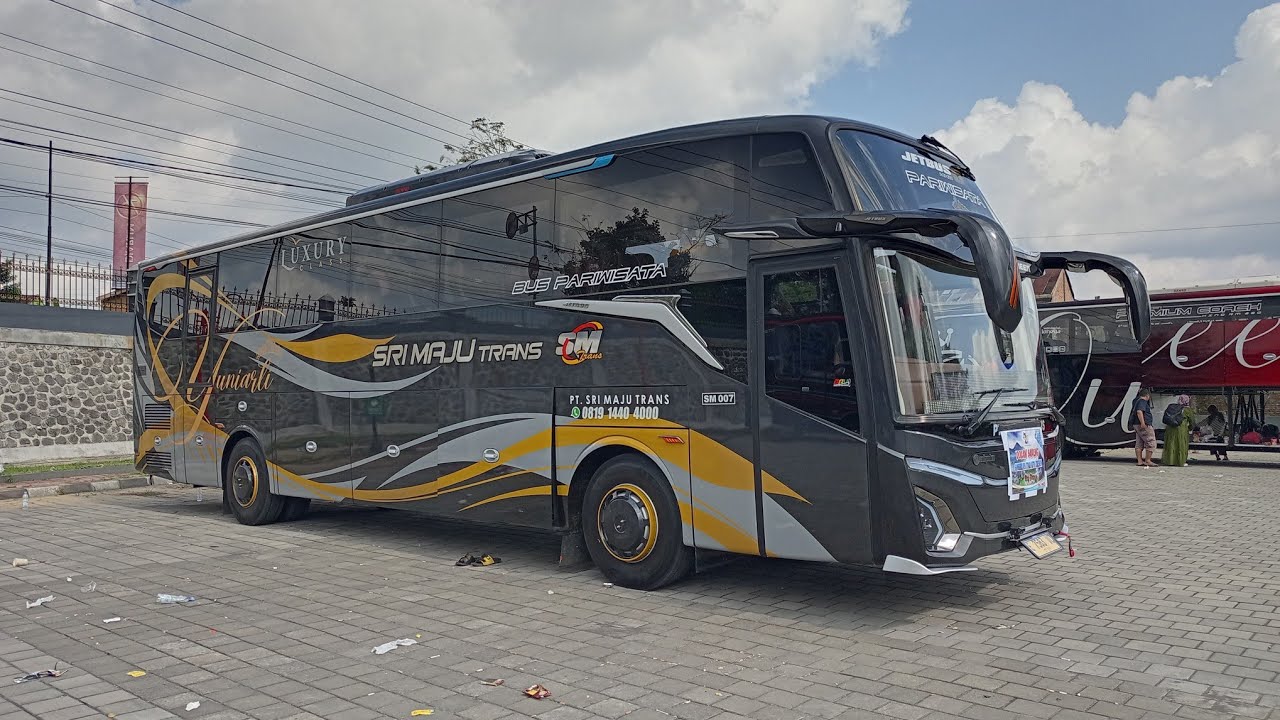 Telolet Cing Cangkeling Bus Sri Maju Trans - YouTube