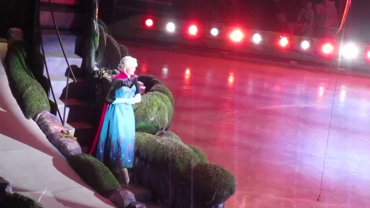 Disney on ice, An amazing performance!! - YouTube