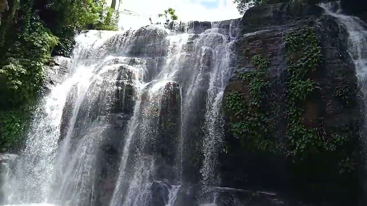 water falls @Hinulugang TakTak ANtipolo city. - YouTube