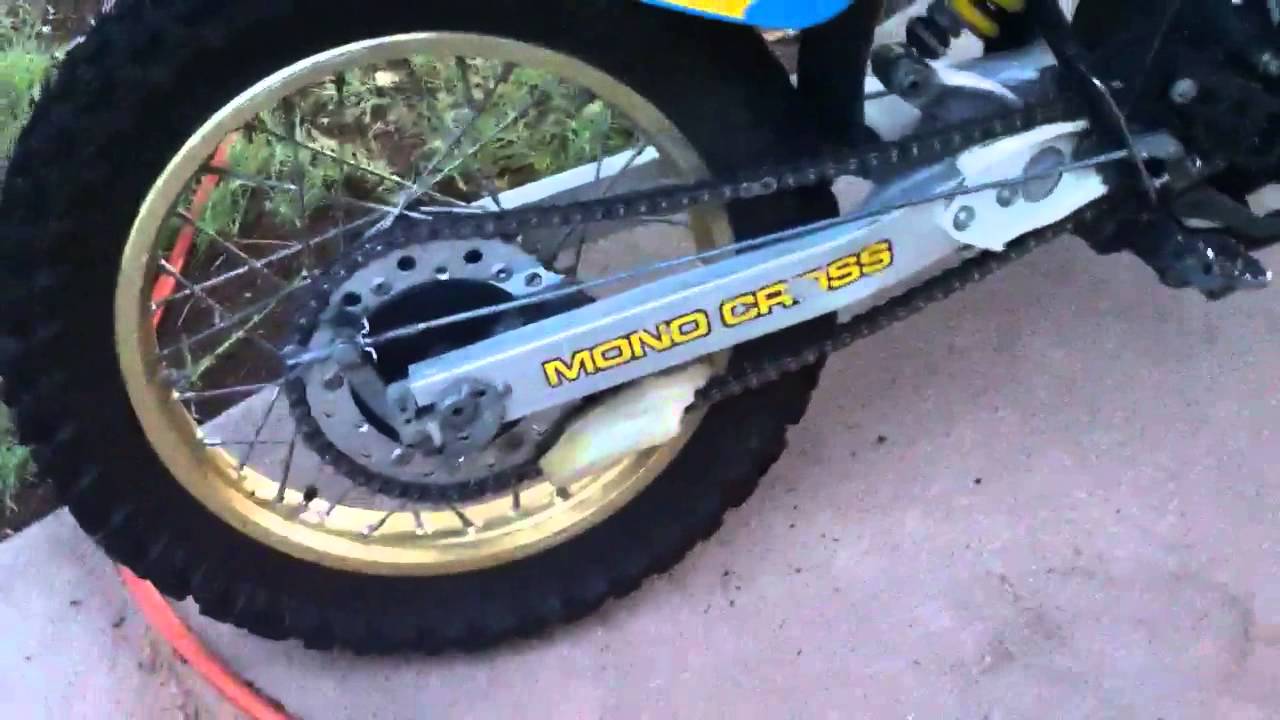 86 Yamaha IT 200 Walk around - YouTube