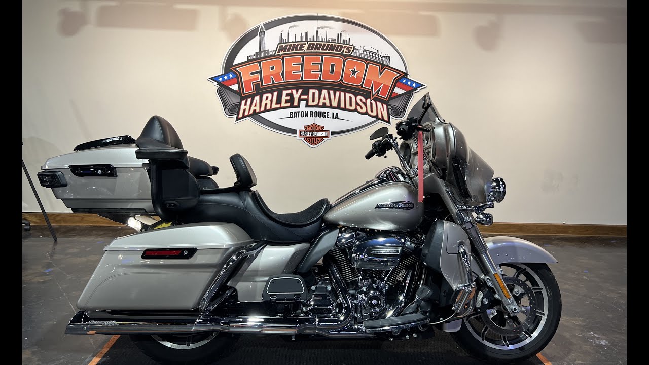 2018 Ultra Classic in Silver Fortune - YouTube