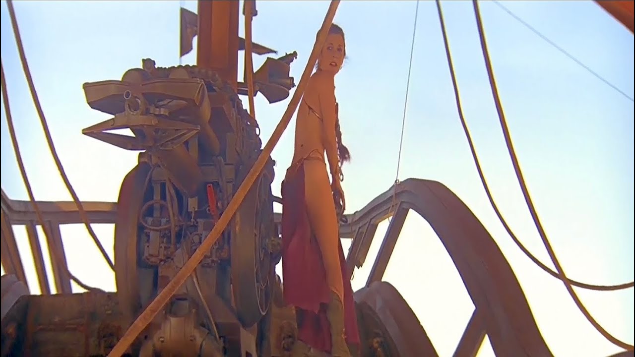 Slave Leia Aims The Cannon To The Deck HD Loop(Return of the Jedi ...