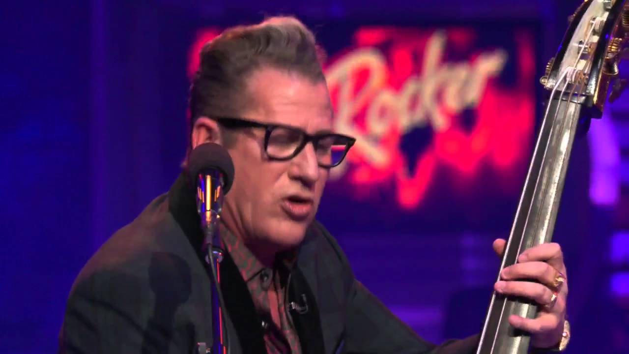 Lee Rocker Performs on GDLA - YouTube