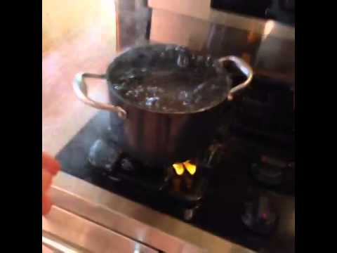 The Swearing Chef - Vine - YouTube