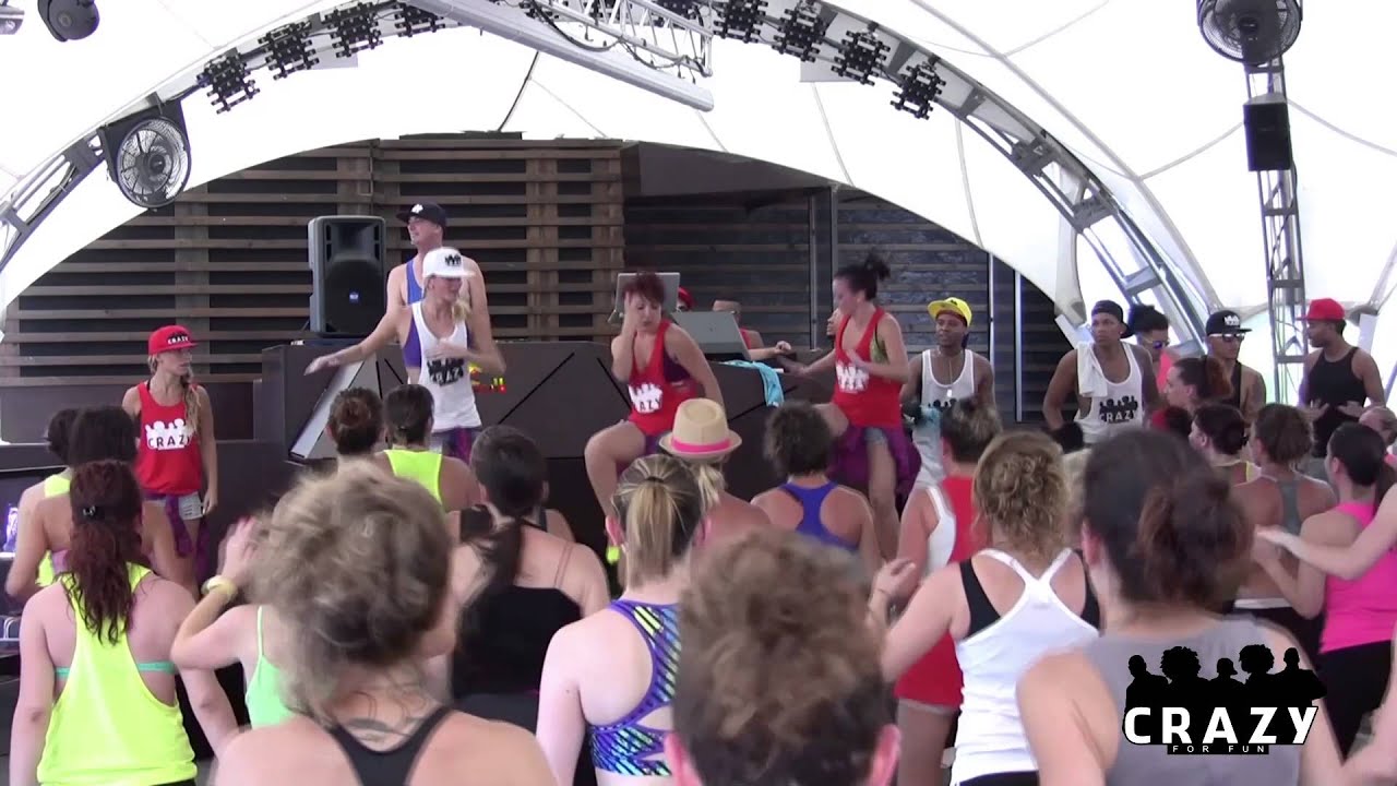19 Luglio 2015 | ZUMBA® POOL PARTY - YouTube