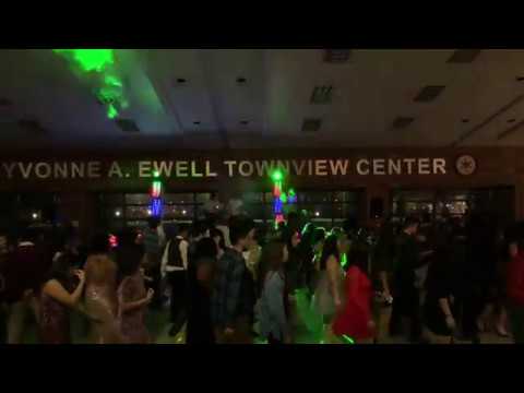 Winter Ball at Townview Magnet - DJ STAR Dallas & DJ DYNAMIZE - YouTube