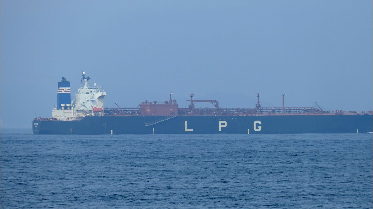 LPG Tanker “ORIENTAL QUEEN” 伊良湖岬 - YouTube