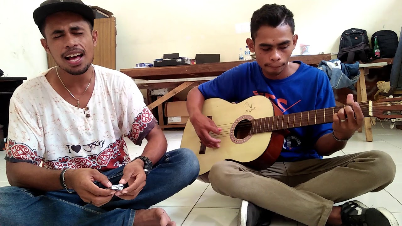 Selamat natal mama . Kevin seay feat george. - YouTube