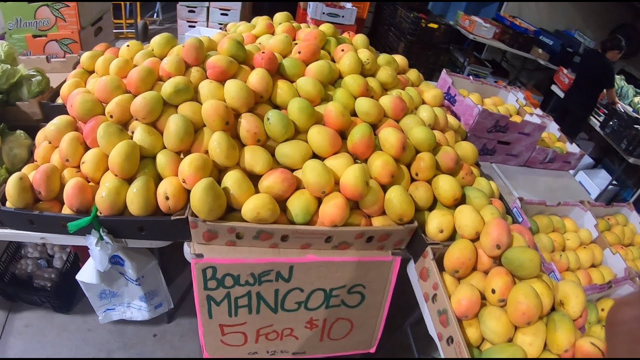 CABOOLTURE MARKETS FARMERS MARKET SUNSHINE COAST QUEENSLAND AUSTRALIA ...