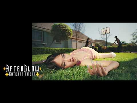 KARLEE GIRL - RIGHT BACK [Legendado/PT/BR/Tradução]