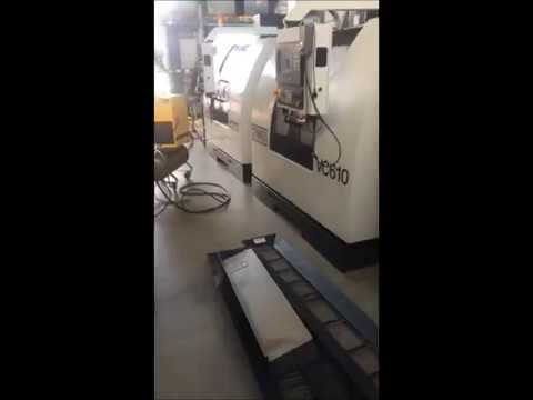 CNC MACHINE CENTER CINCINNATI MILACRON SABRE ARROW 750 - YouTube
