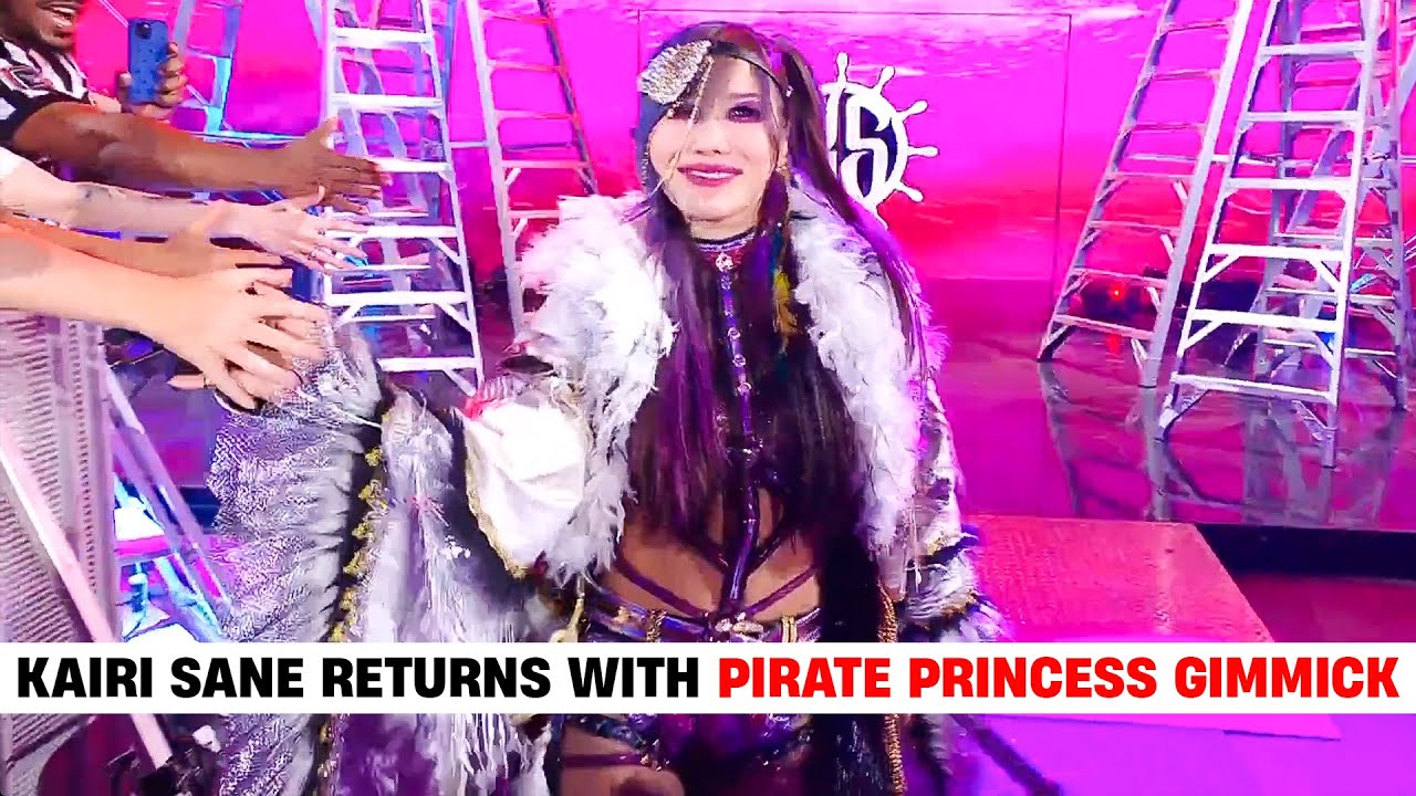 Kairi Sane BRINGS Back Pirate Princess Gimmick On RAW - YouTube