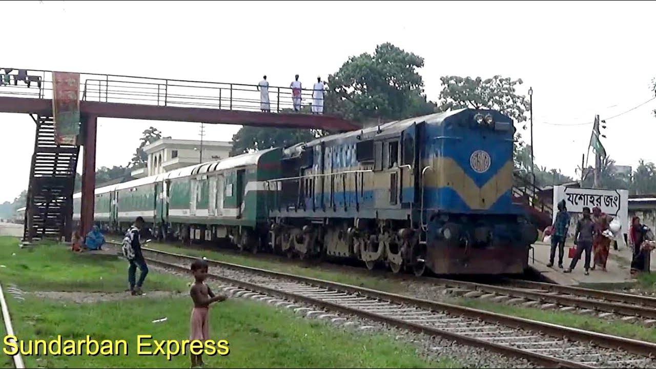726 Sundarban Express: Dhaka to Khulna Slowly Leaving Jashore Junction ...