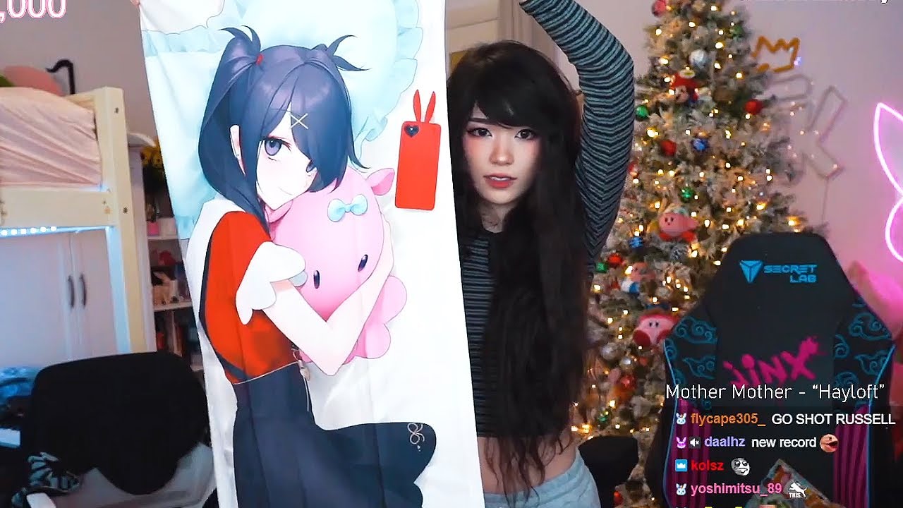 Emiru got herself as a Body Pillow - YouTube