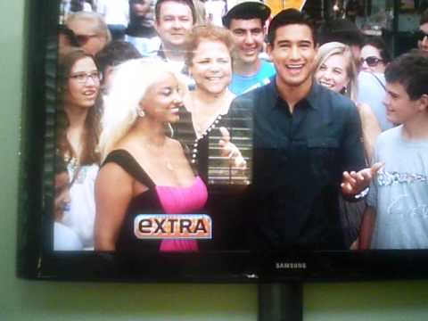 Extra TV Show with Mario Lopez - YouTube