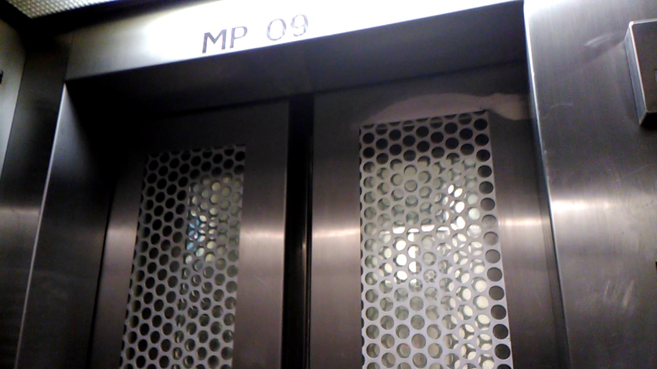 Graeginator Rides The Elevator at CTA Midway Orange Line Station in ...
