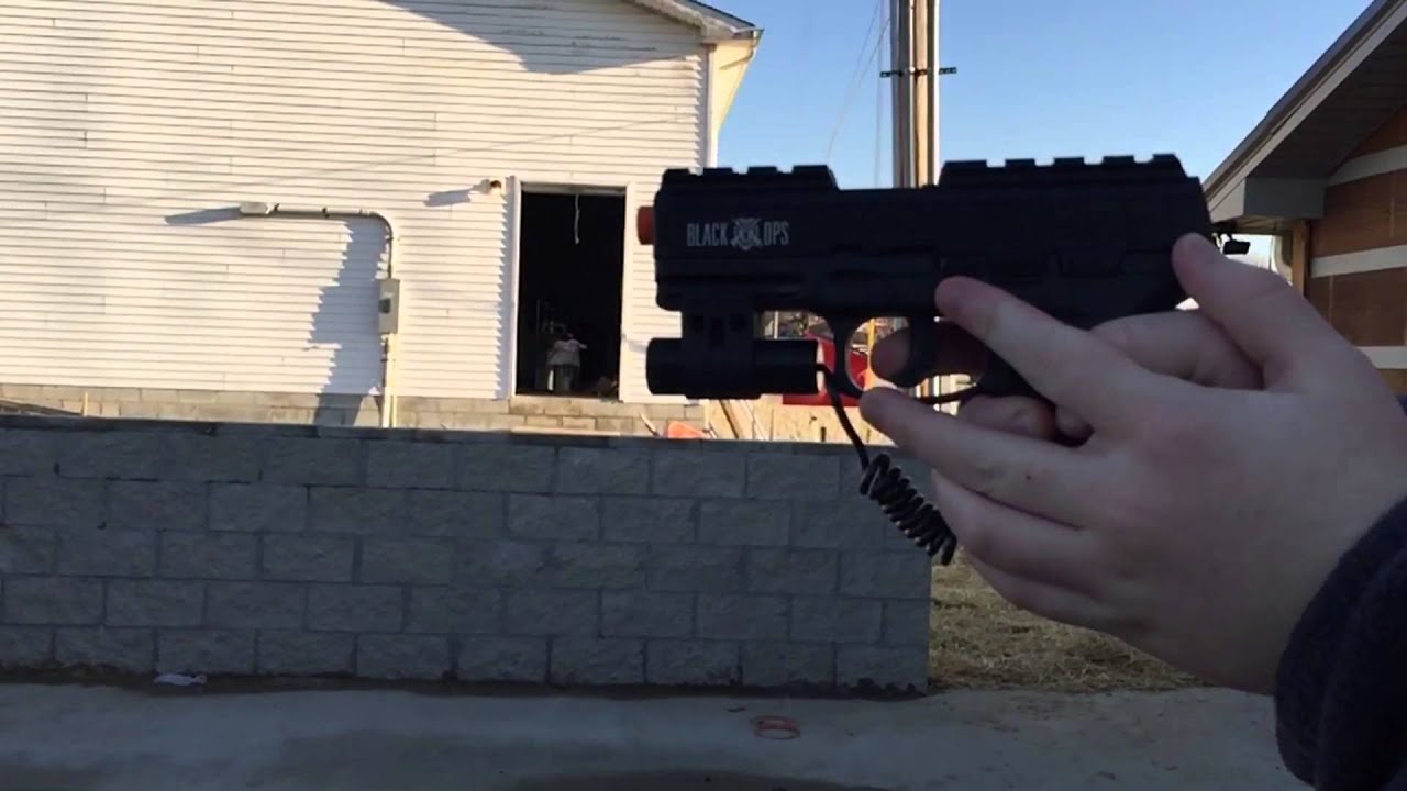Slow motion gun shooting lol - YouTube