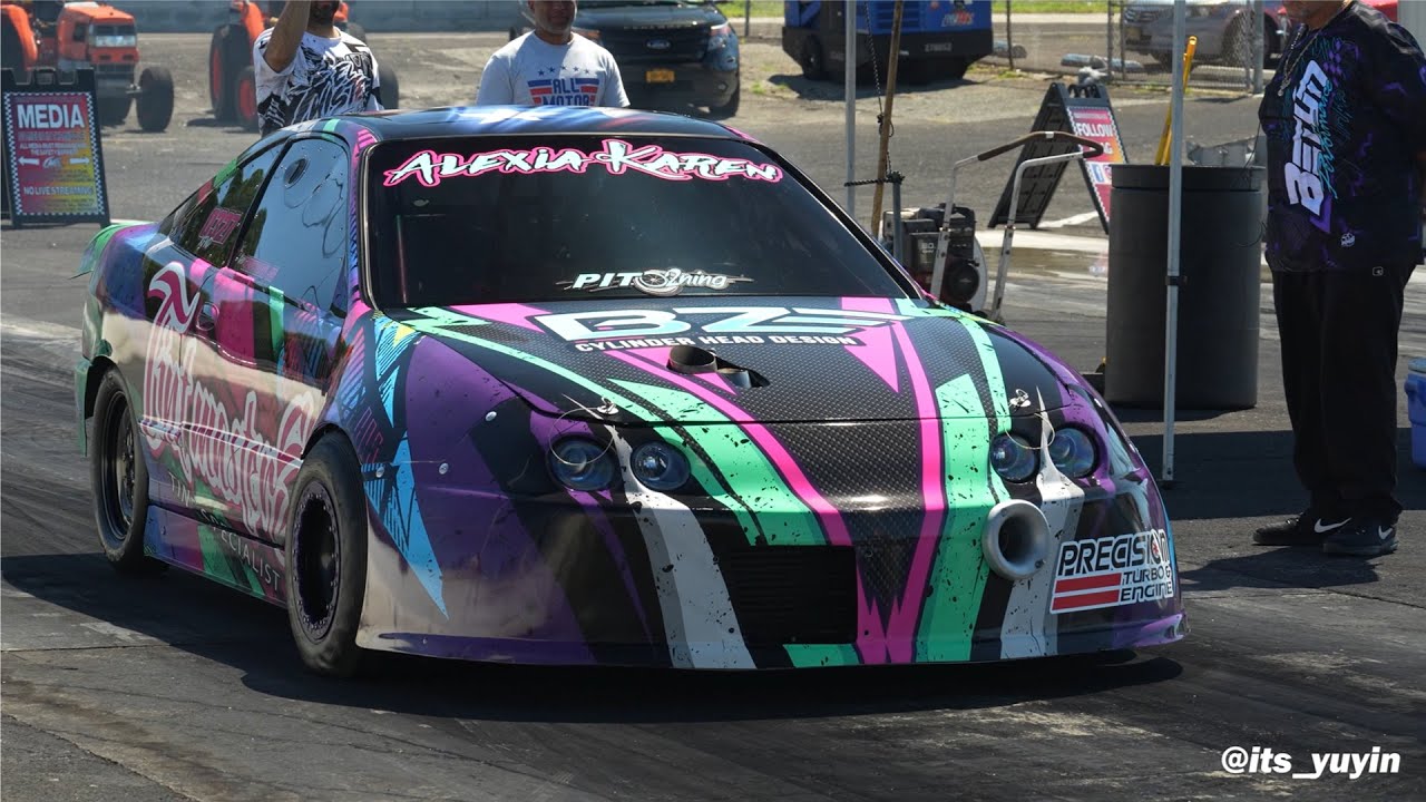 Acura Integra runs 8s at ATCO Dragway - YouTube