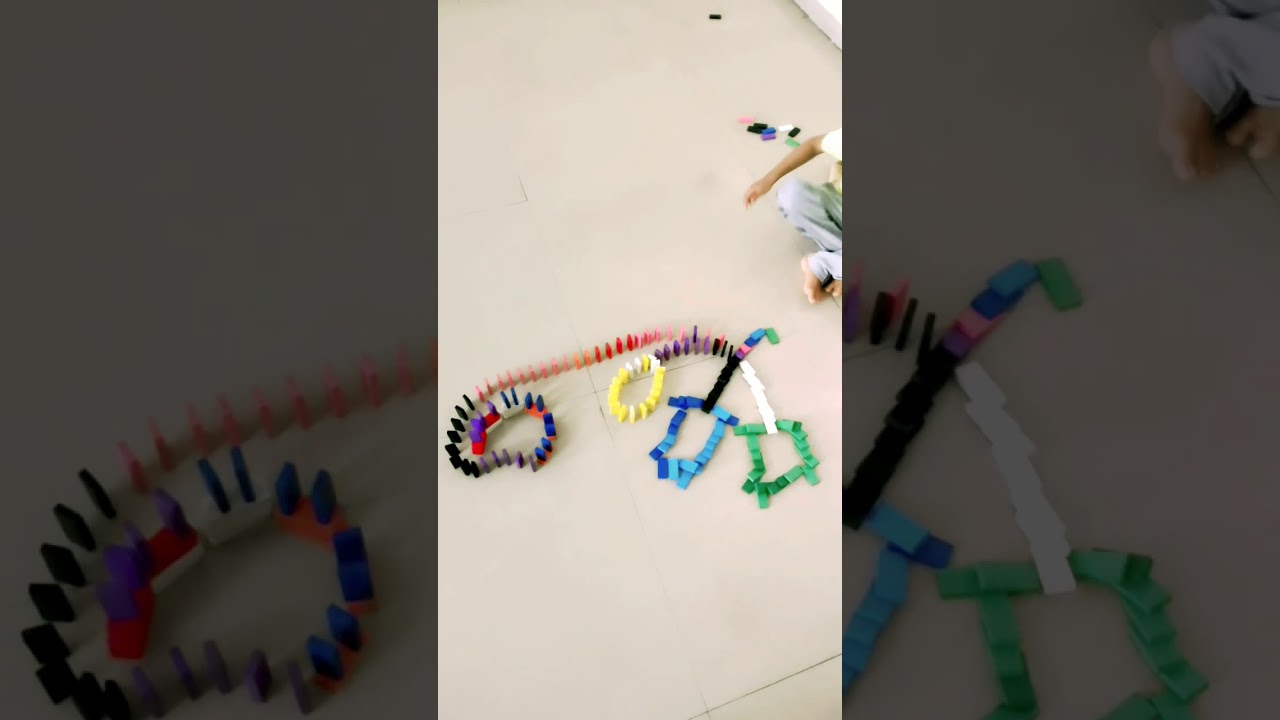 Domino balloon - YouTube