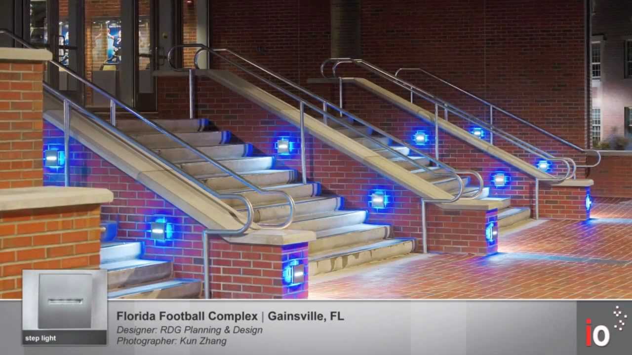 plane step light - LED Applications - YouTube