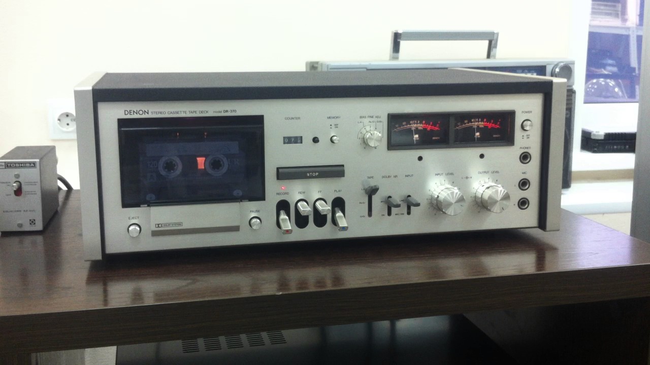 DENON DR 370 Редкая кассетная дека высшего класса Запись - YouTube