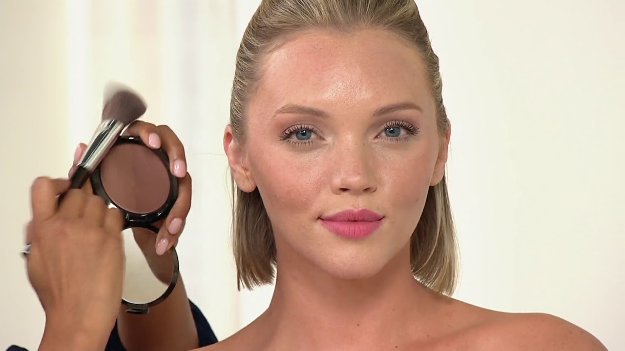 BECCA Face and Body Bronze Perfecting Duo on QVC - YouTube