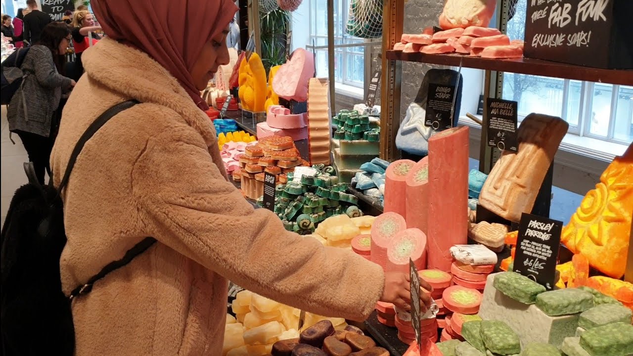 Liverpool Lush Spa | Inside the World's Biggest Lush Cosmetics | Lush ...