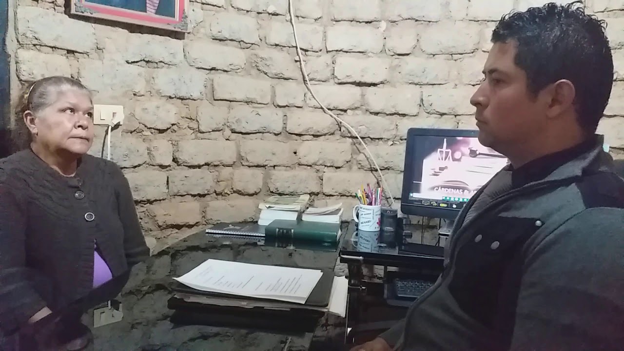 Entrevista a una víctima - YouTube