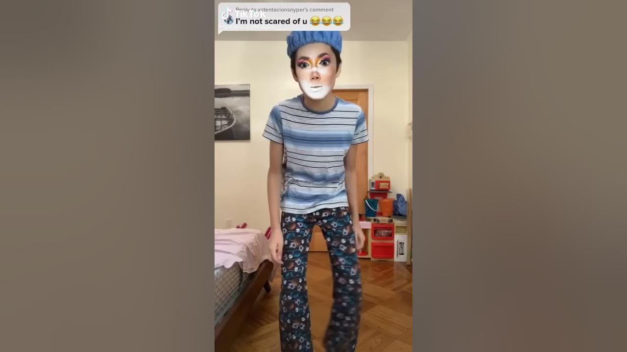 A Girl Pees Her Pants On Tiktok Youtube