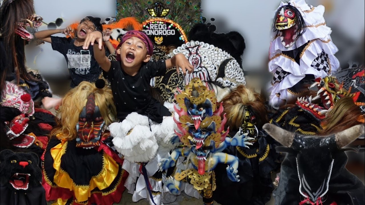 Malam_malam Main Barongan || Barongan di Kluarkan Semua - YouTube