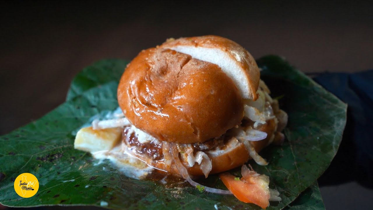 Dehradun Famous Bun Tikki Wala Rs. 25/- l Near Dwarka Store l Dehradun ...