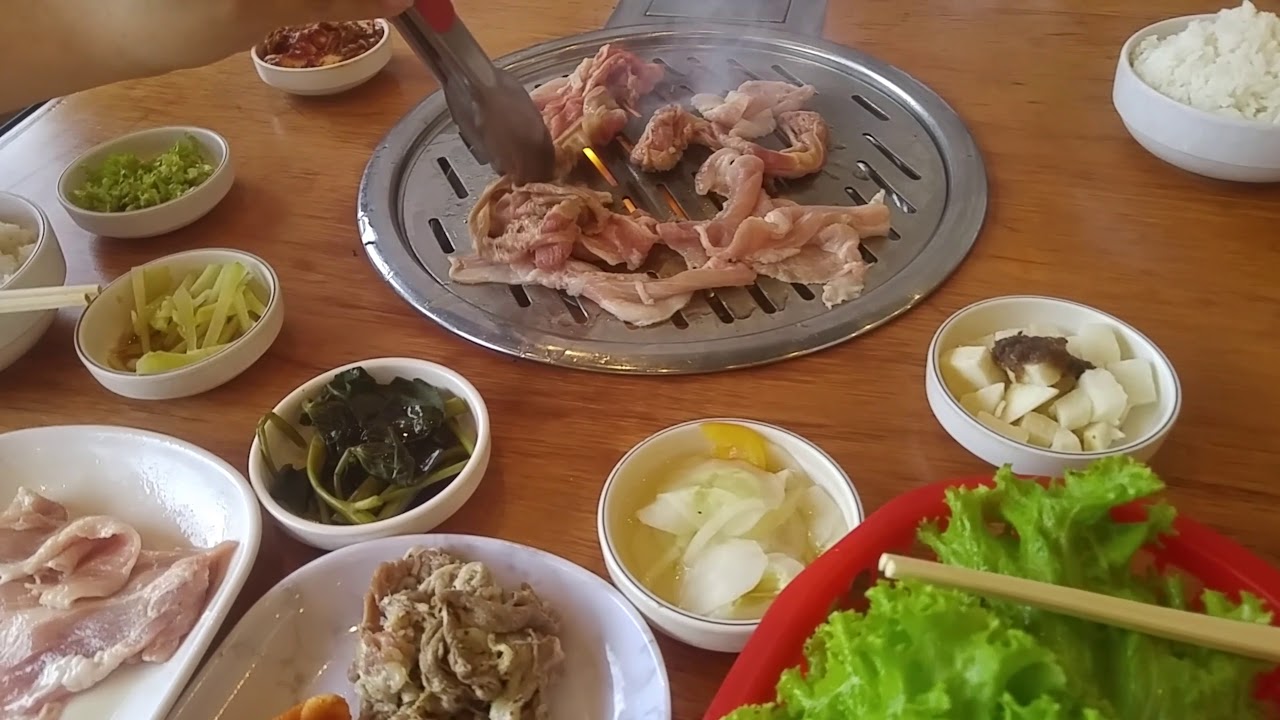 Korean Bbq / Samgyupsal in Fairview Quezon City Philippines - YouTube
