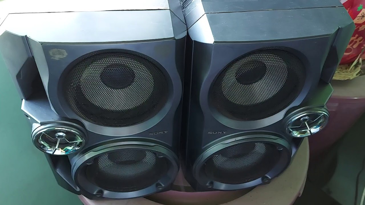Sony speaker bass test - YouTube