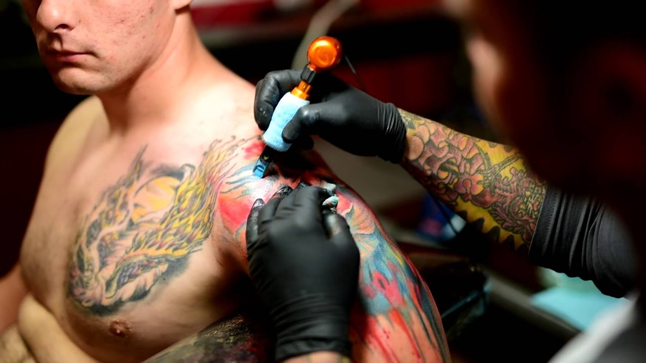 Interview with tattoo artist Justin Foss - YouTube