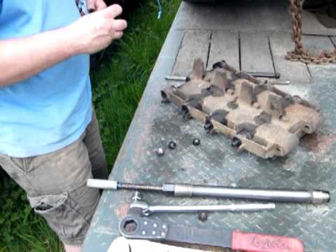fv432 track pin puller in action - YouTube