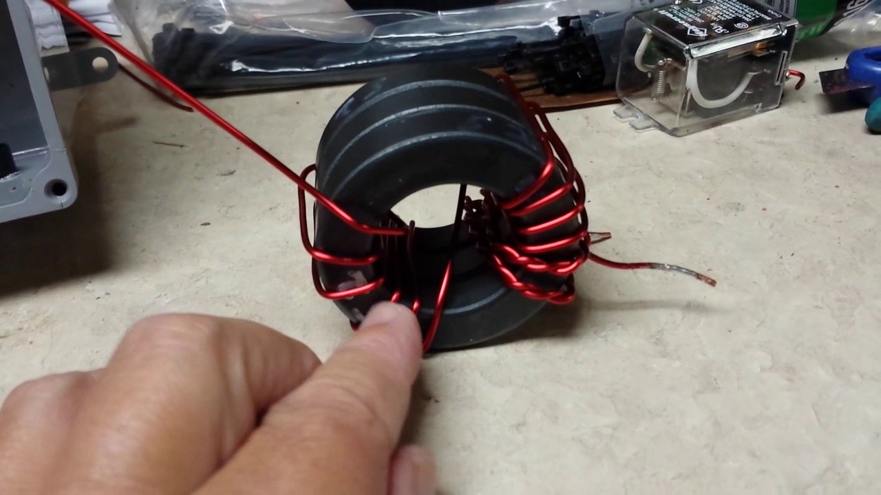 EFHW End Fed Half Wave Antenna Higher Power Using 52 Mix Ferrite - YouTube