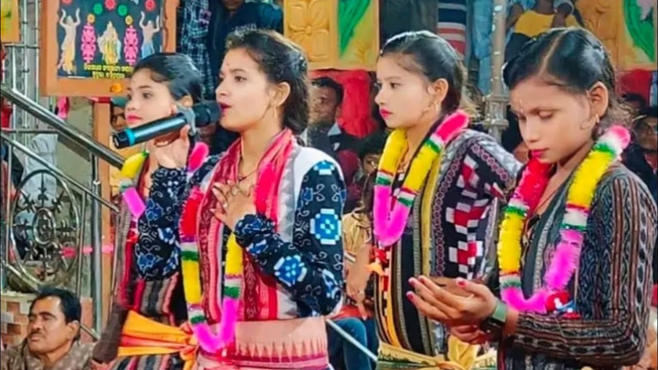 Chiki Chiki Chikina Gala Mude Tar Mayura Chula | Chandanbhati Ladies ...