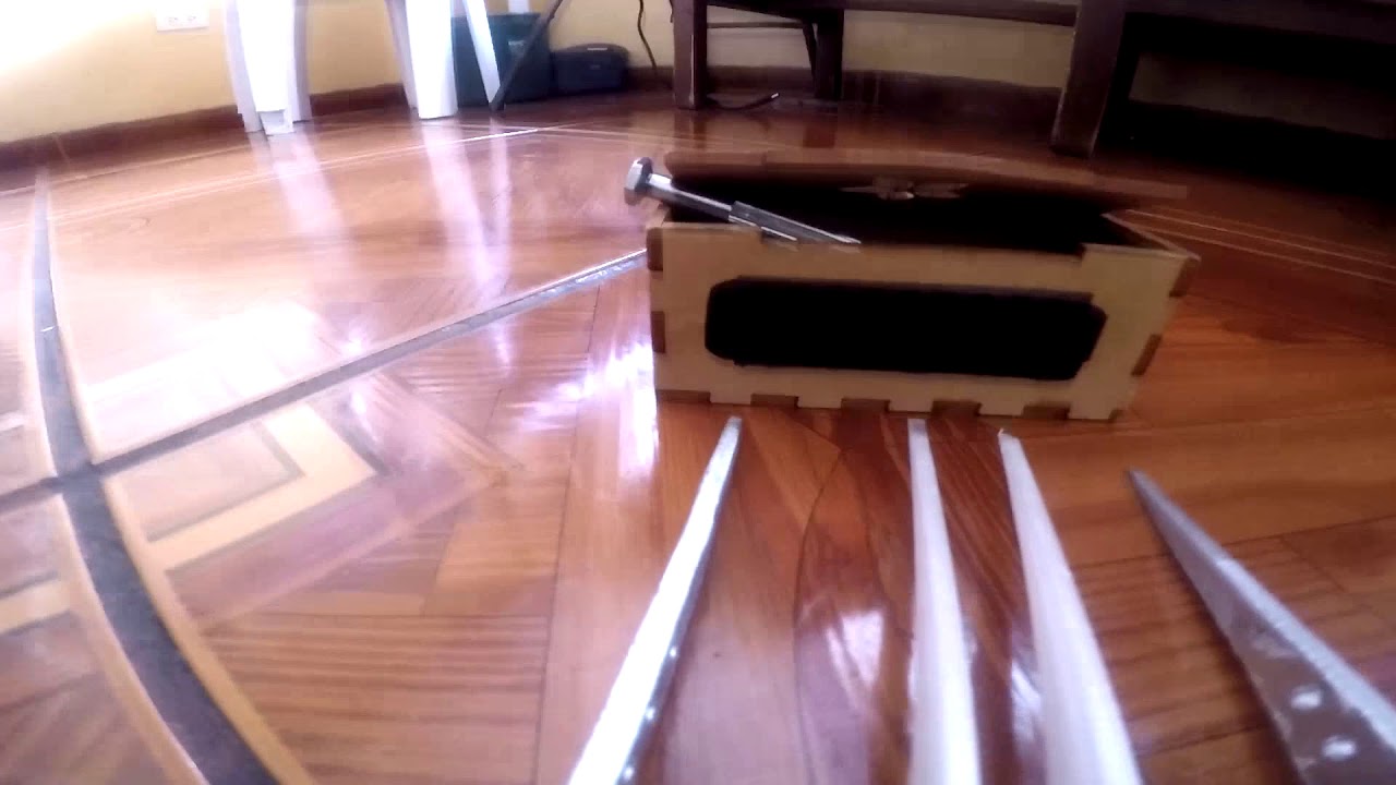 Robot de Batalla de Media Libra (227g) - YouTube