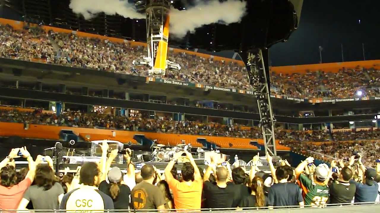 U2 360 Tour 2011 Live Miami Best Opening Ever - Even better than the ...